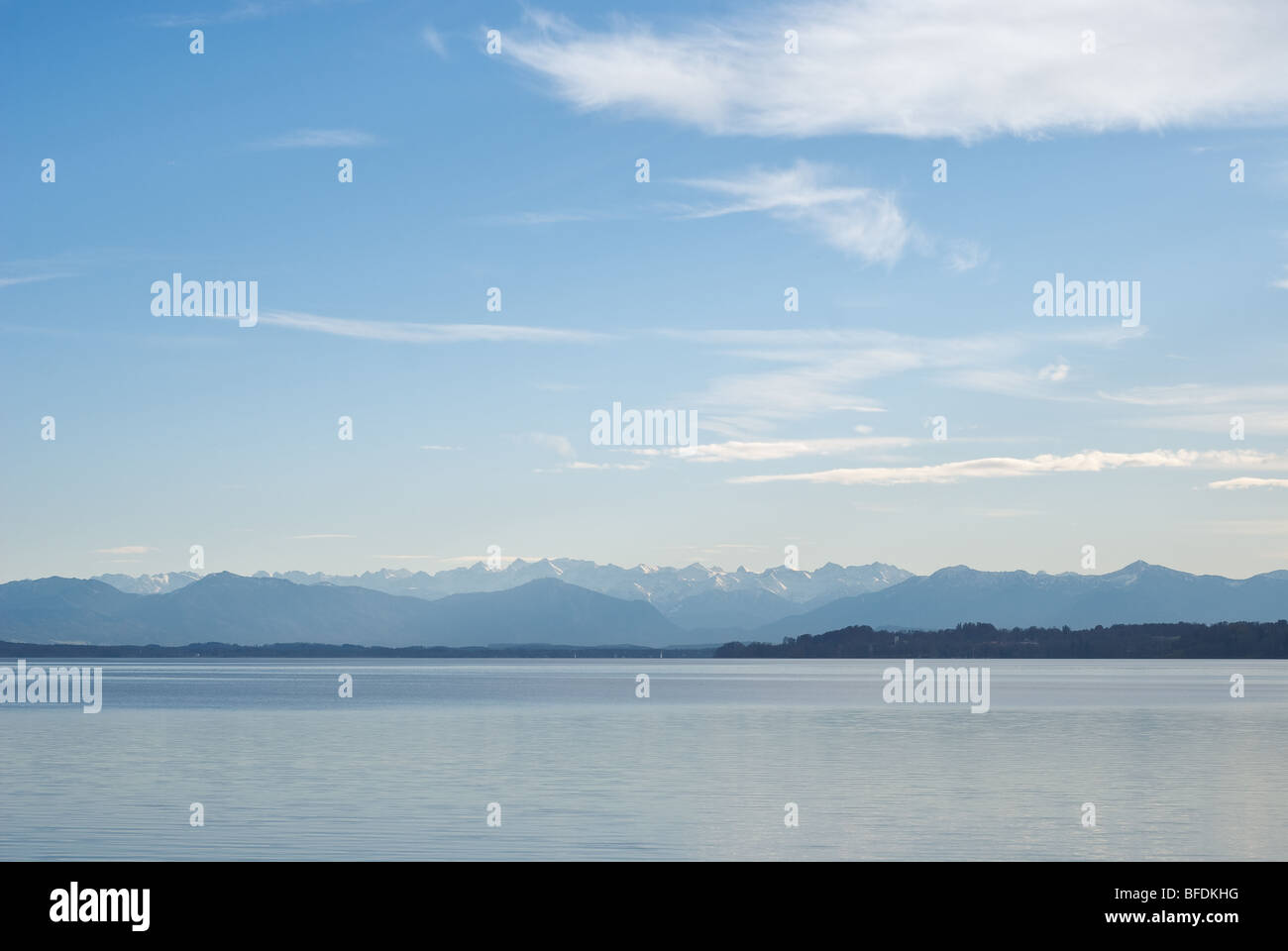Alpine Landscape with Lake Starnberger (Starnberger See Stock Photo - Alamy