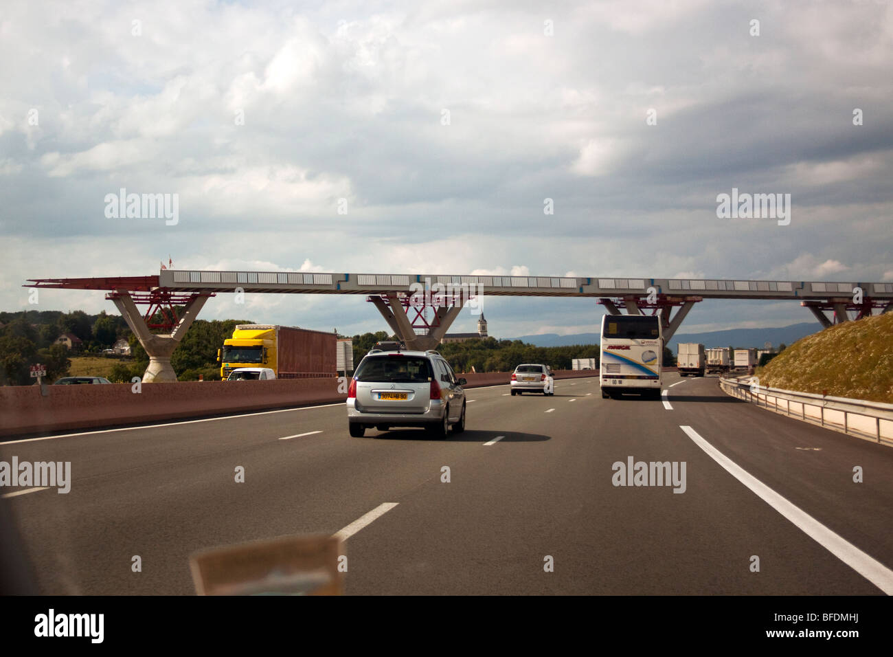 Tgv train hi-res stock photography and images - Alamy