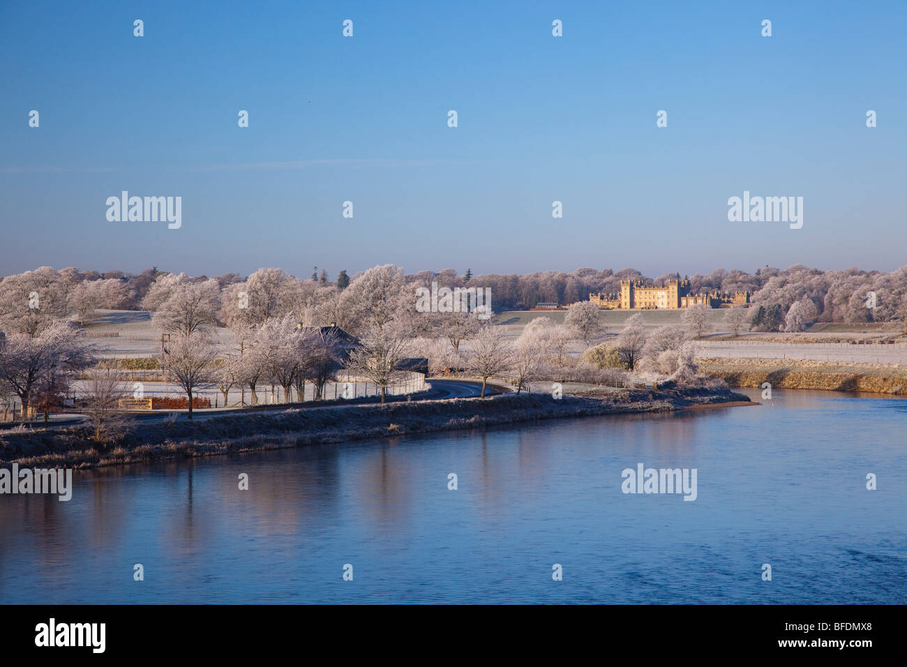 Tweeddale mansion hi-res stock photography and images - Alamy