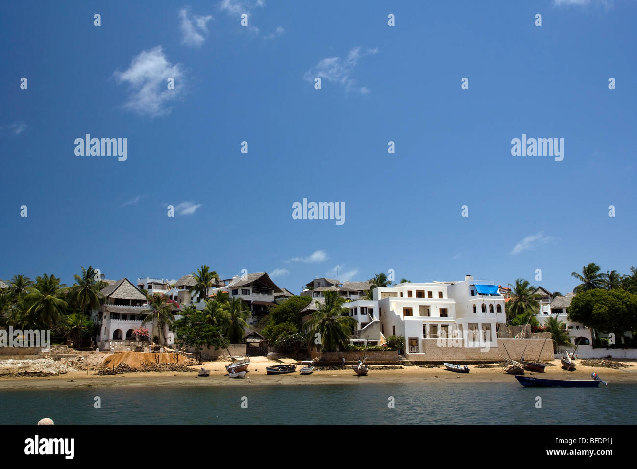 Coastal view of boats and seaside town - Lamu Island, Kenya Stock Photo ...