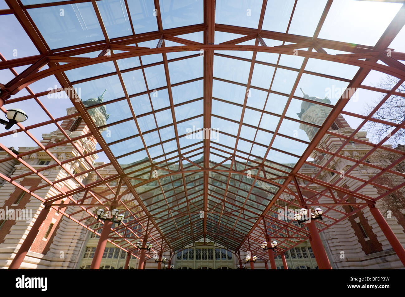 Ellis island building hi-res stock photography and images - Alamy