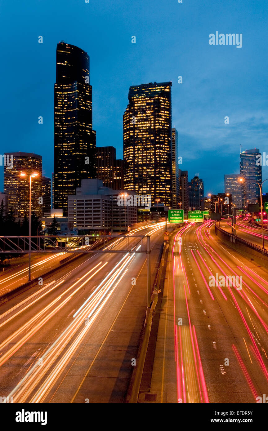Usa washington seattle road signs hi-res stock photography and images ...