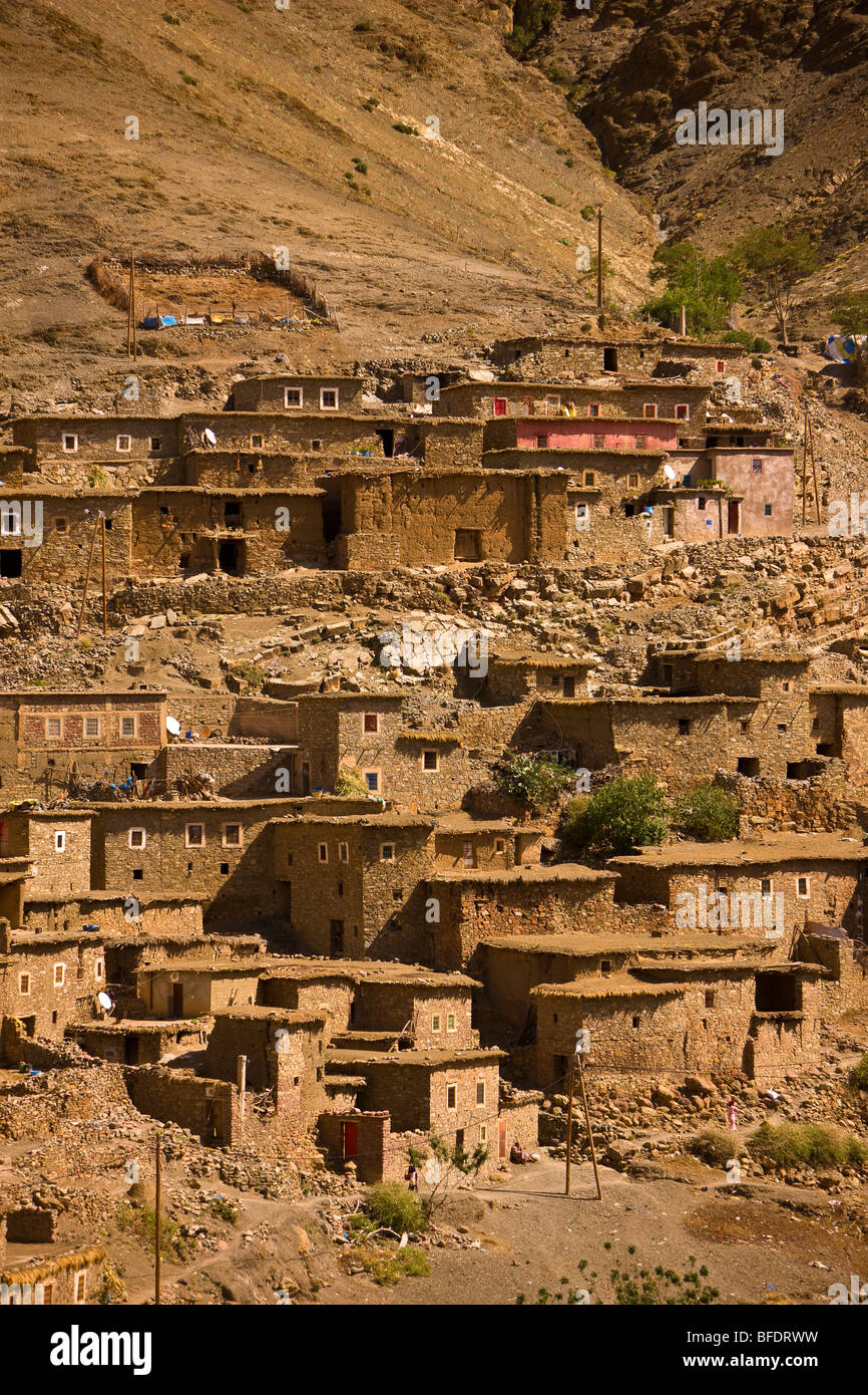 TAGNI, MOROCCO - Berber village in the Atlas Mountains Stock Photo - Alamy