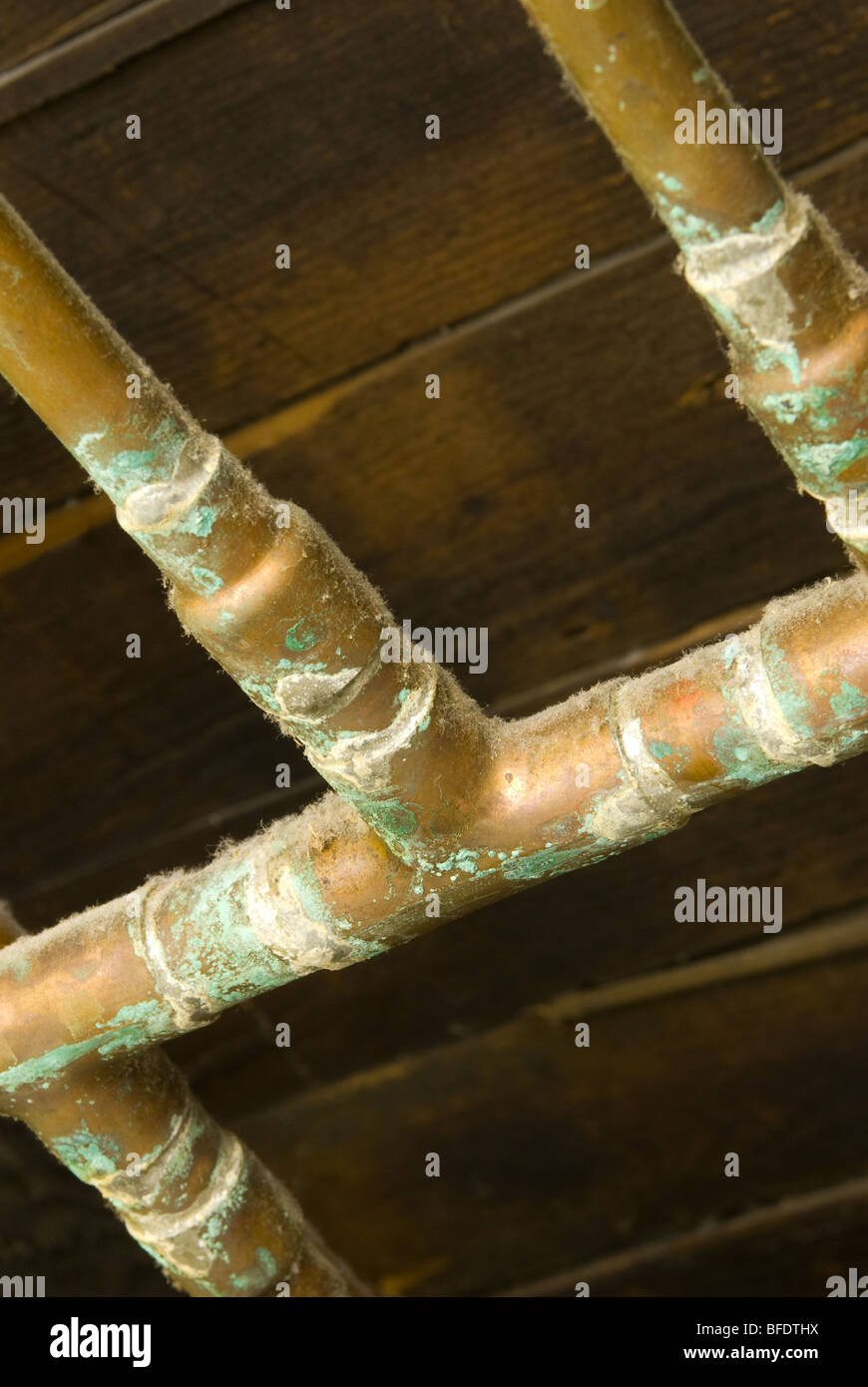 Copper pipes for plumbing hi-res stock photography and images - Alamy