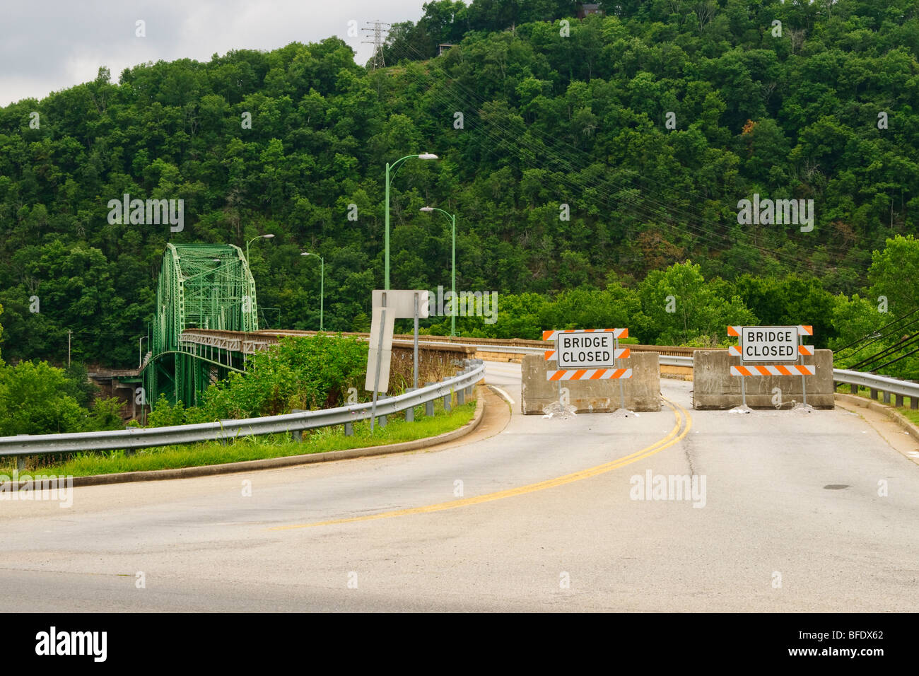 Carthage bridge hi-res stock photography and images - Alamy