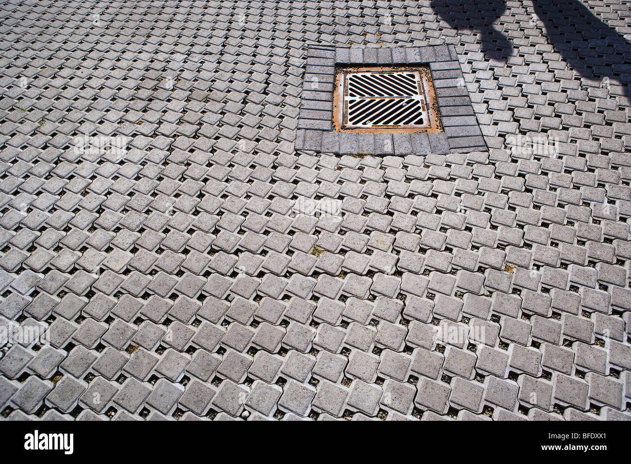 Permeable pavers hi-res stock photography and images - Alamy