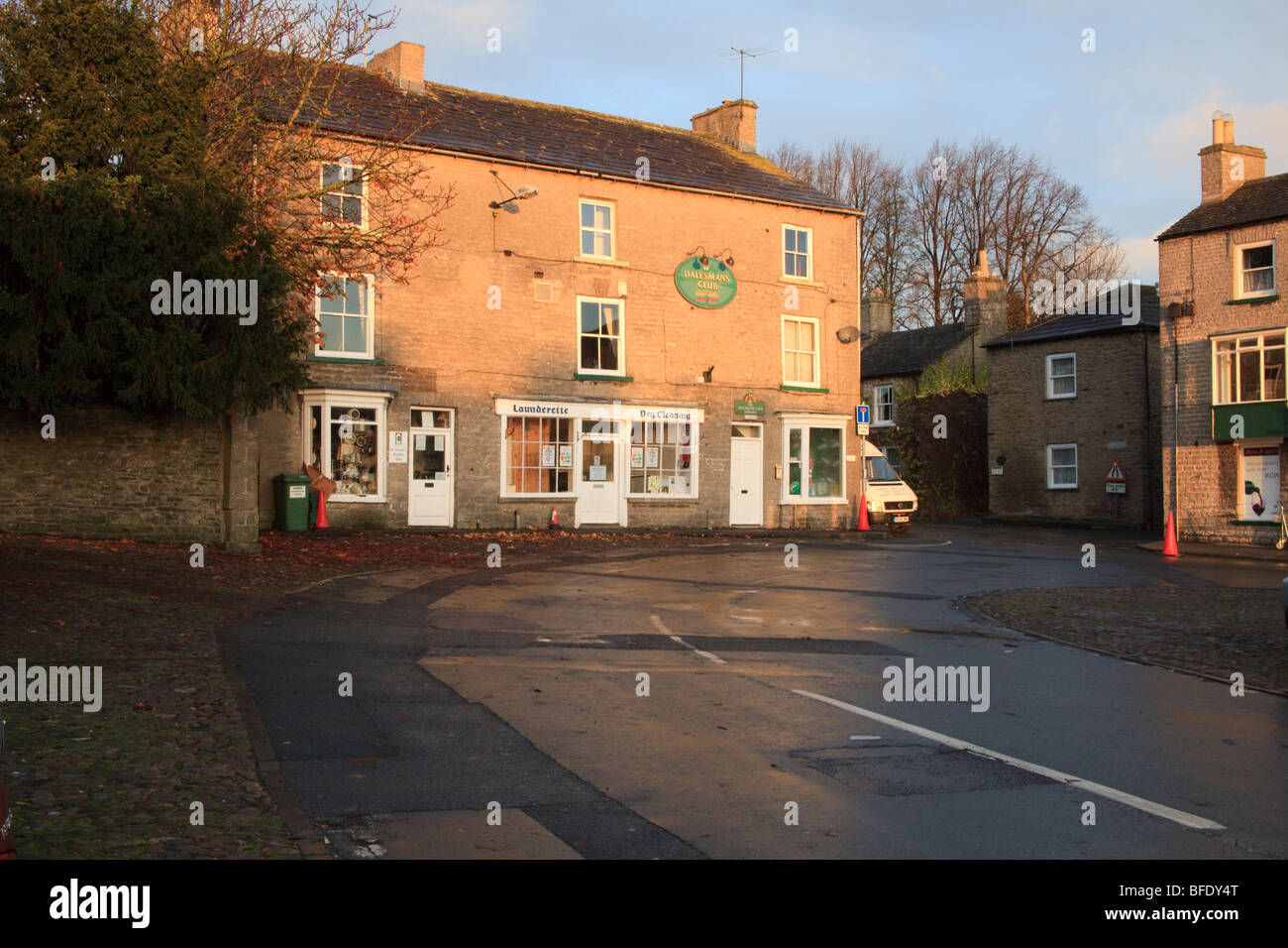 Street scene in Leyburn in Wensleydale Yorkshire Dales England UK Stock ...