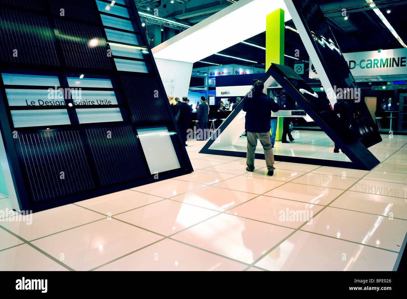 Solar energy display hi-res stock photography and images - Alamy