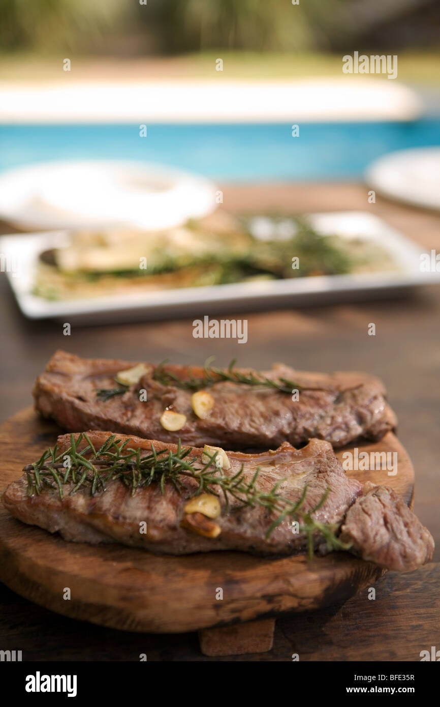 Bbq tray hi-res stock photography and images - Alamy