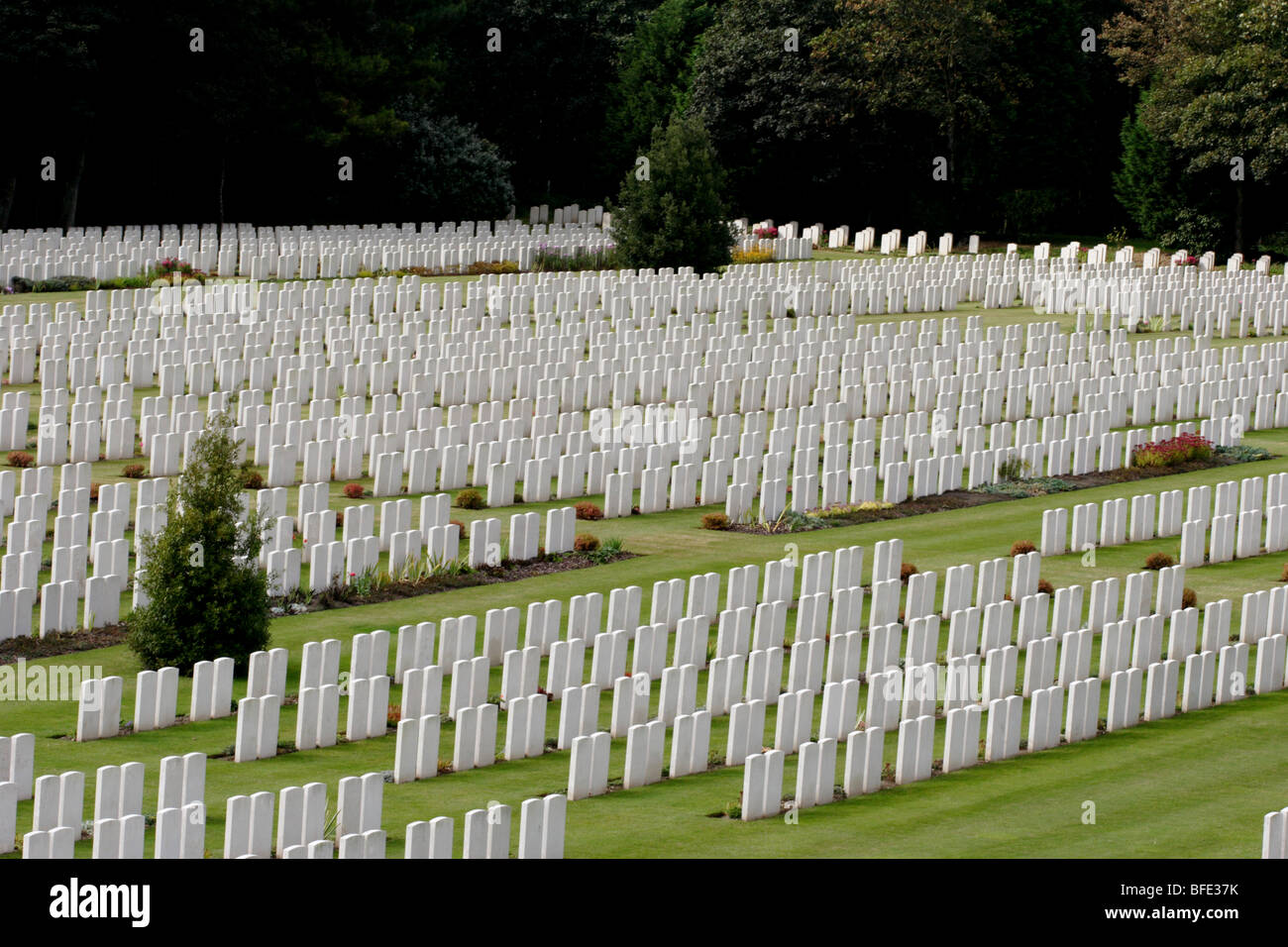 Etaples, the largest Commonwealth war cemetery in France Stock Photo ...