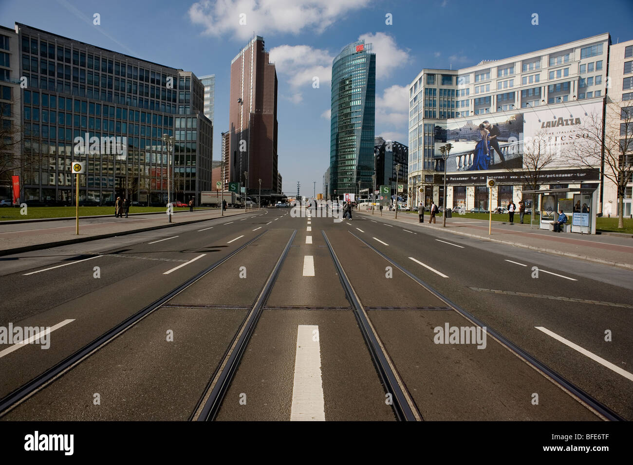 Berlin 2009 1989 DDR Germany Unified positive forward history War Cold ...