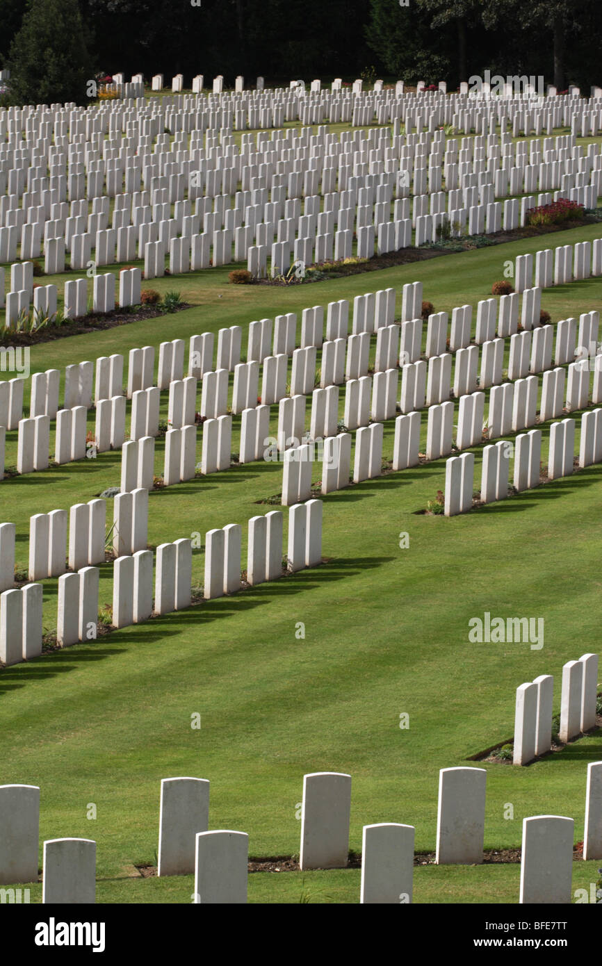 Etaples, the largest Commonwealth war cemetery in France Stock Photo ...