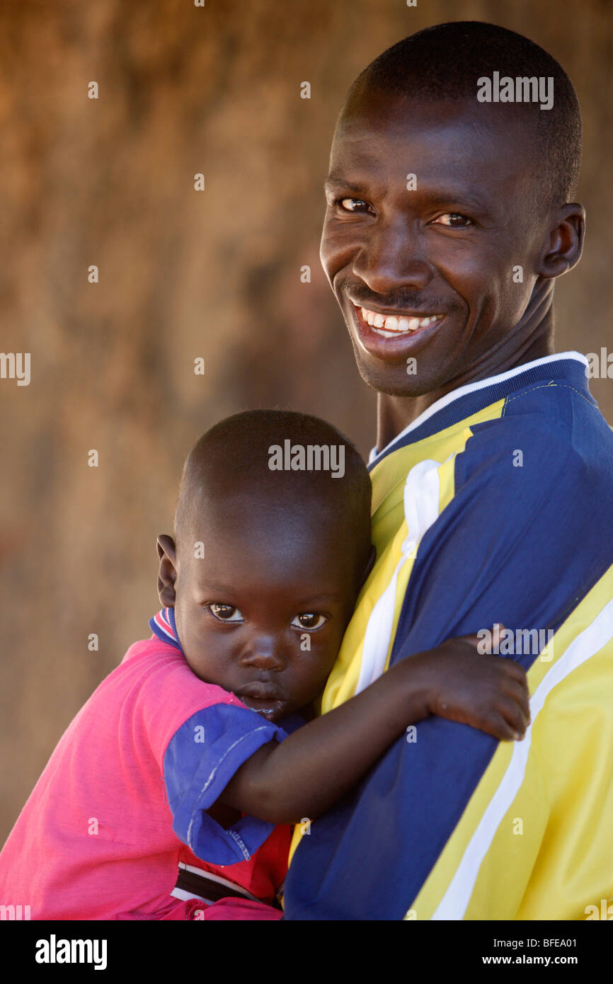 Sénégal Abene Father and son Stock Photo - Alamy