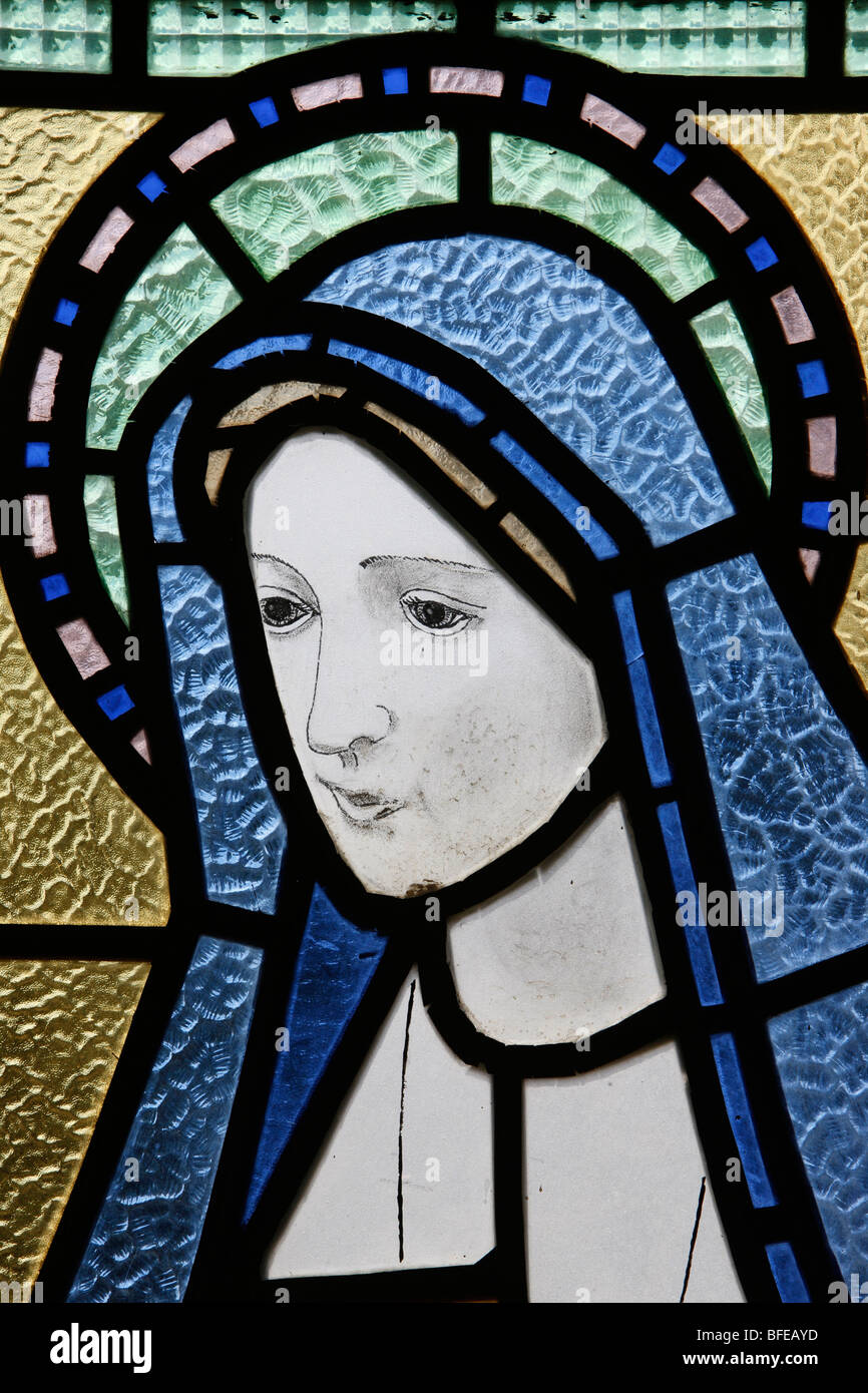 Territoire palestinien occupé Beit Jala Stained glass in Beit Jala ...