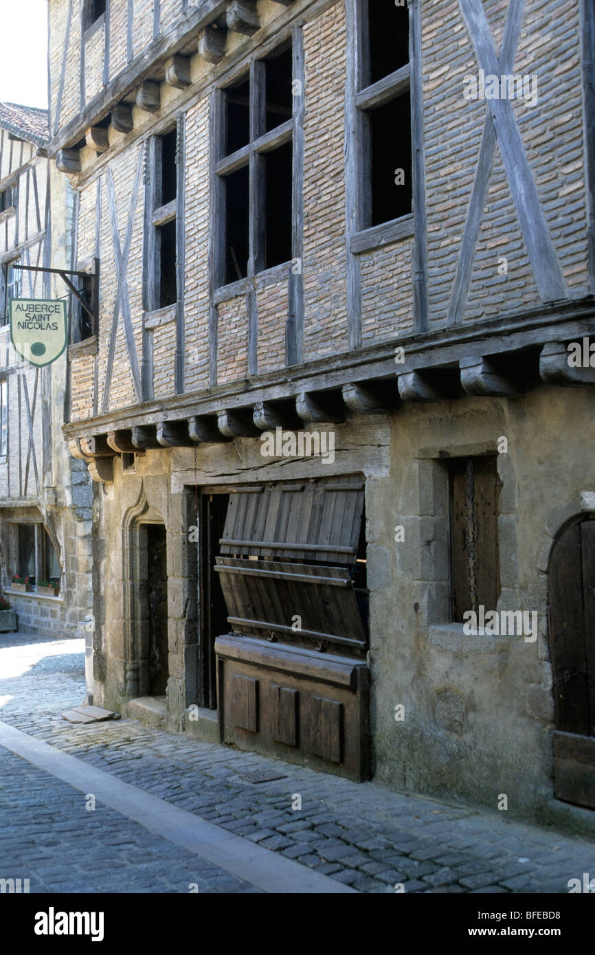 Parthenay 79 hi-res stock photography and images - Alamy