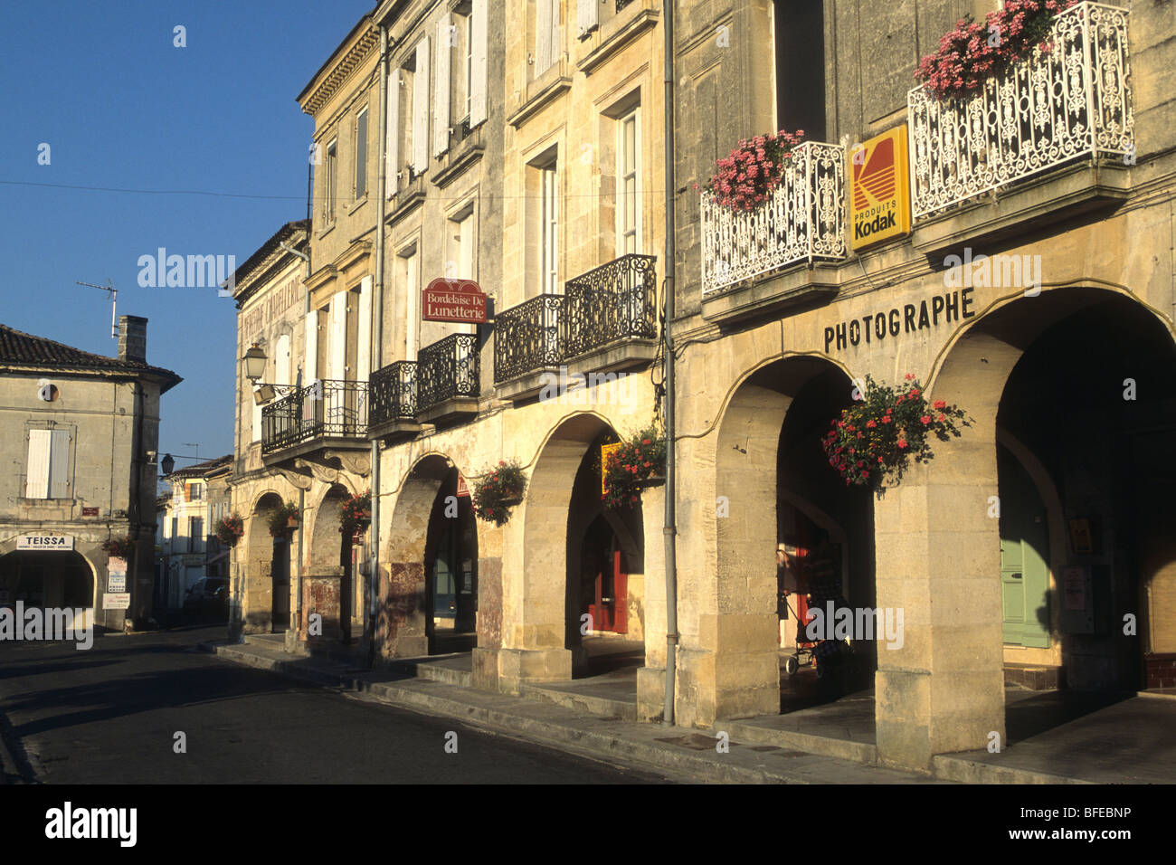 Creon gironde hi-res stock photography and images - Alamy