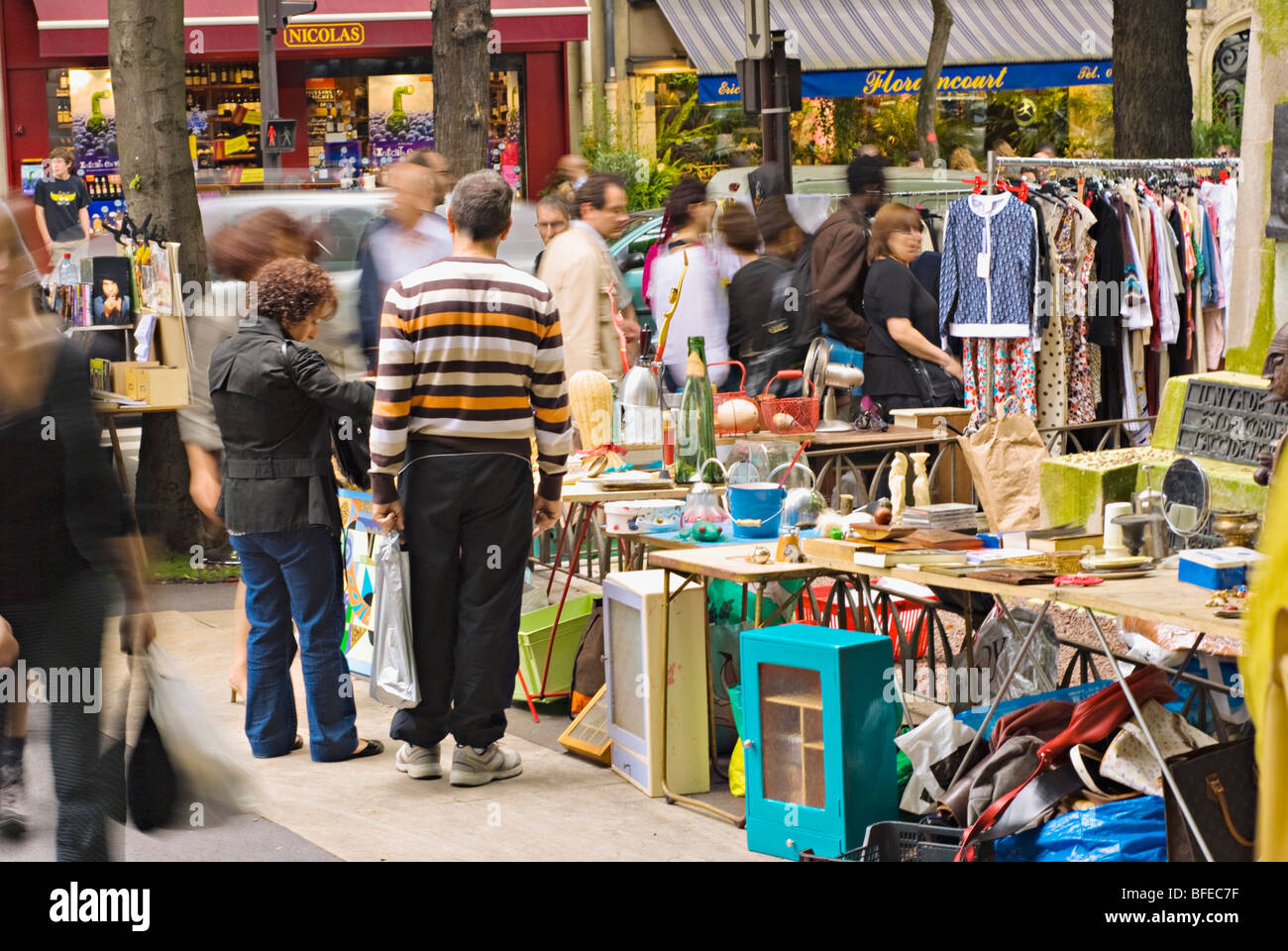 France Paris secondhand market Stock Photo - Alamy