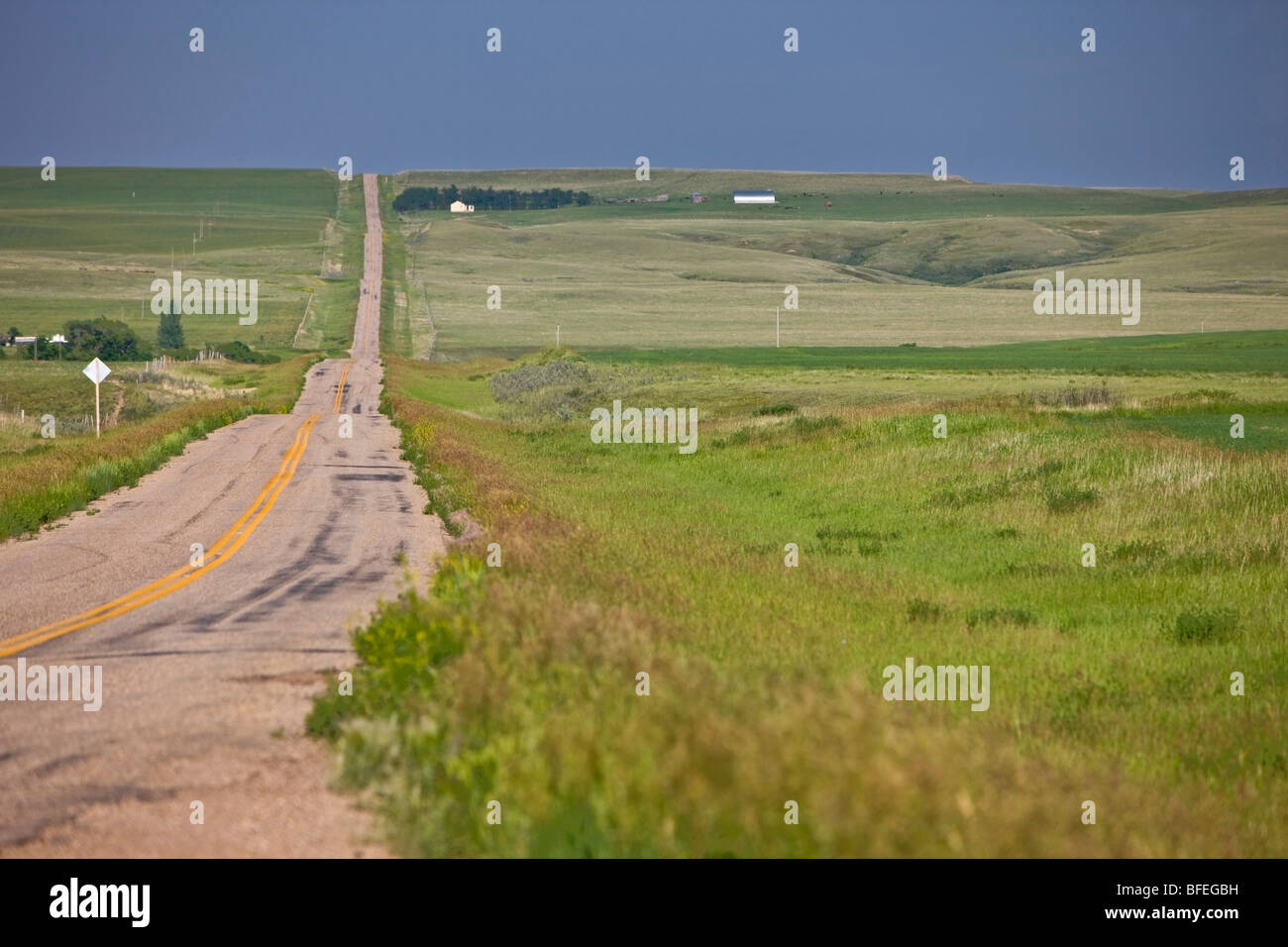 Road through the Big Muddy Badlands region of southern Saskatchewan ...