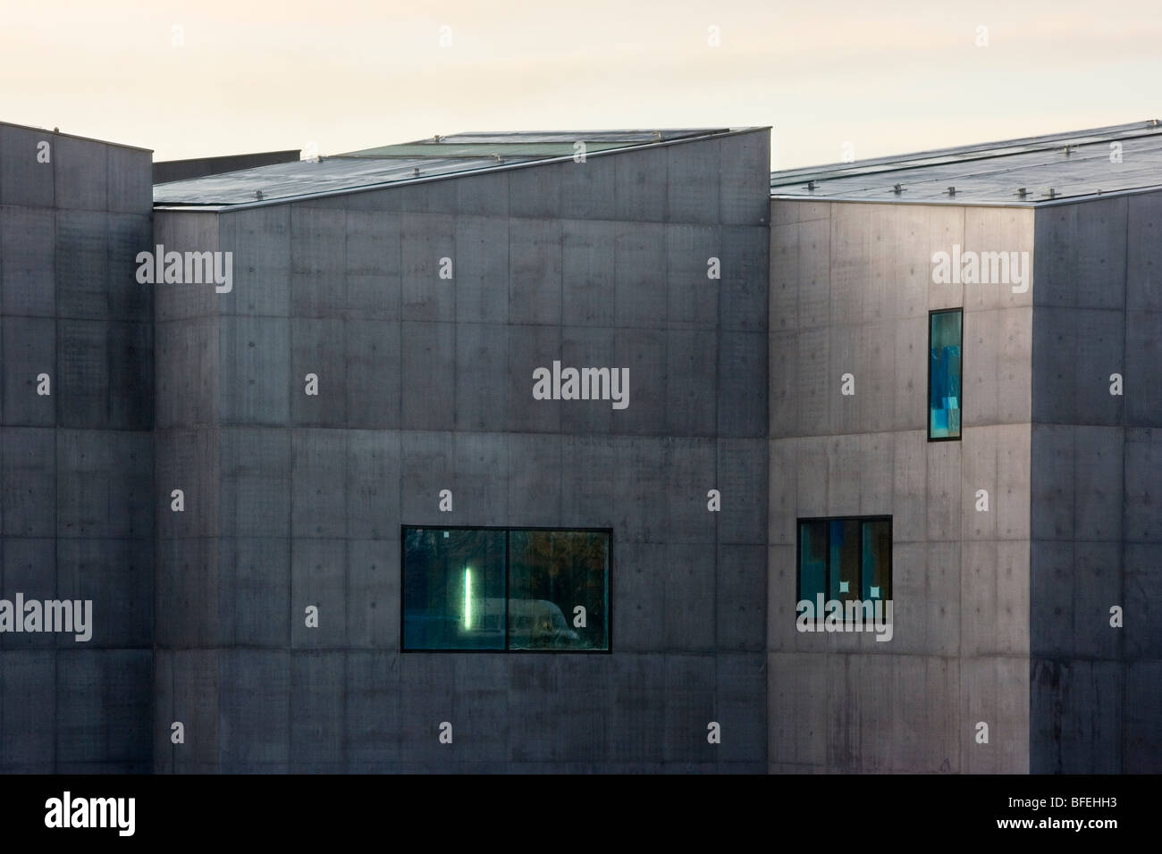 The Hepworth Gallery in Wakefield, designed by architect David ...