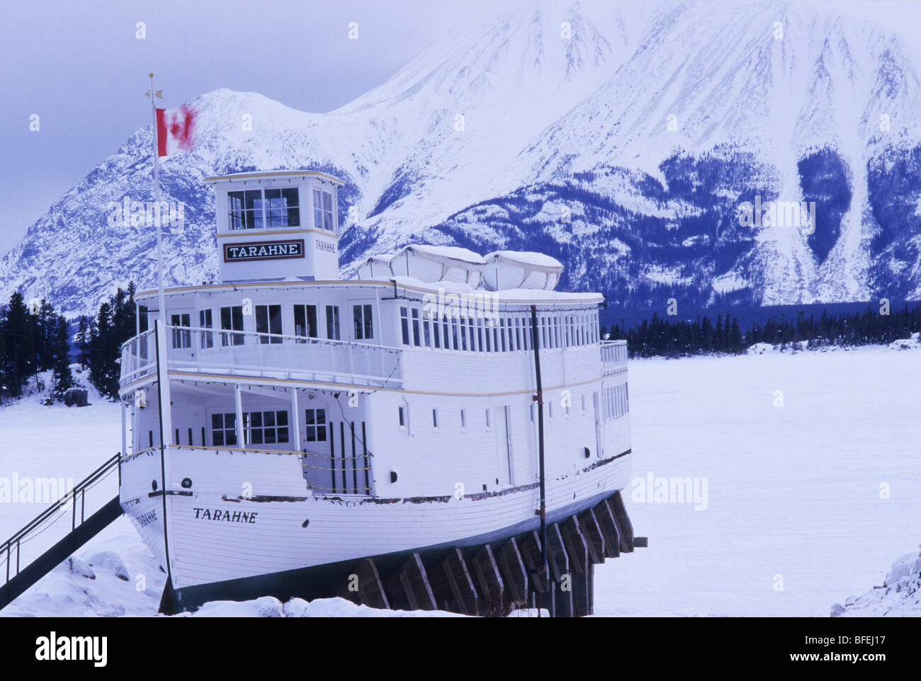 Atlin lake hi-res stock photography and images - Alamy