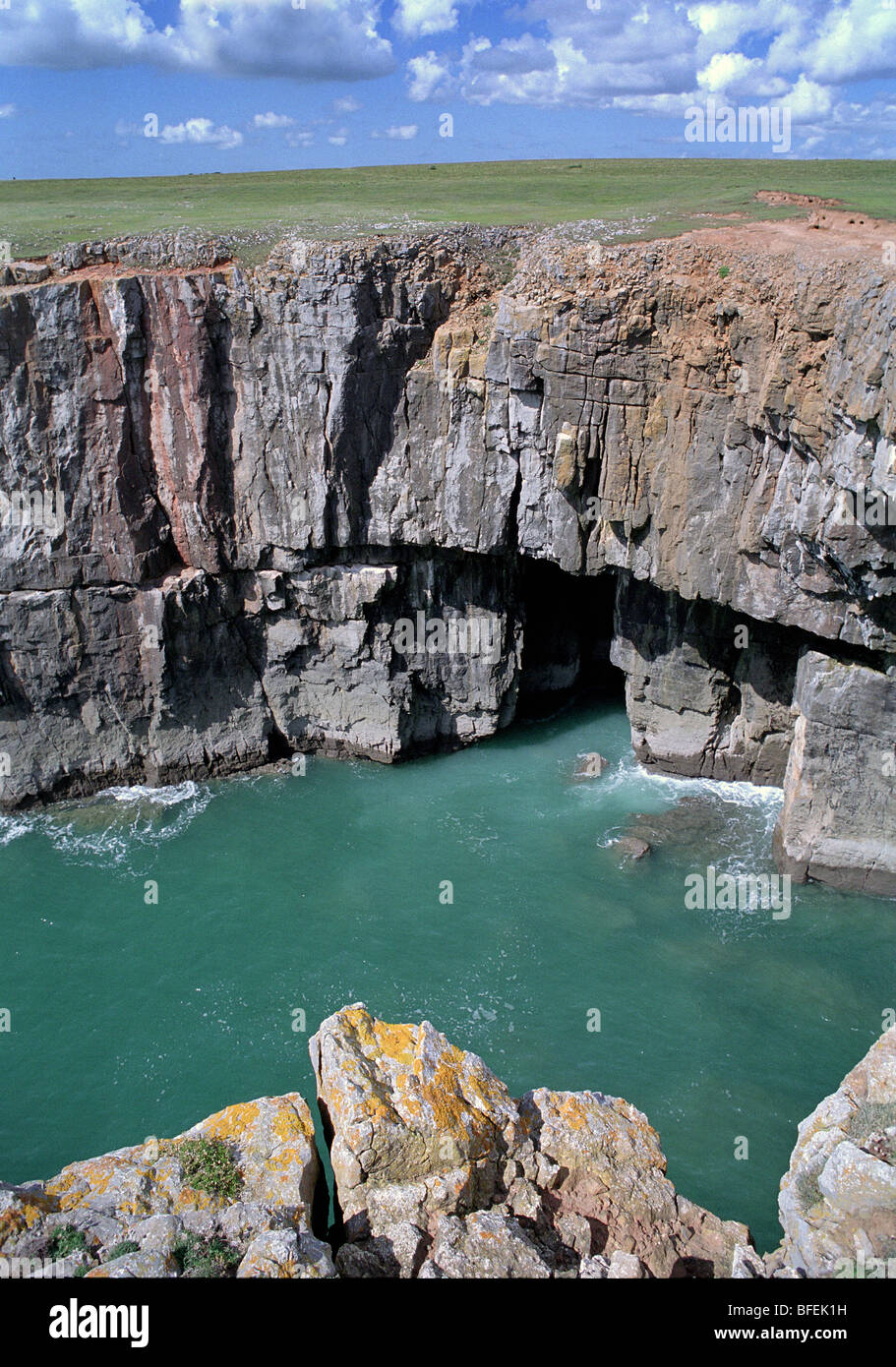 Stackpole geology hi-res stock photography and images - Alamy