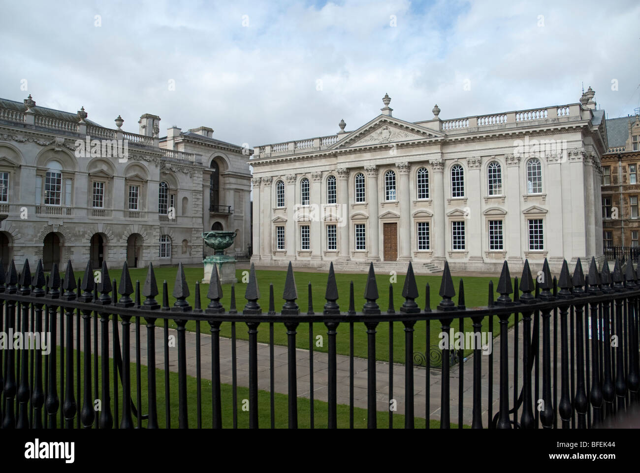Senate House, Cambridge, England, UK Stock Photo - Alamy