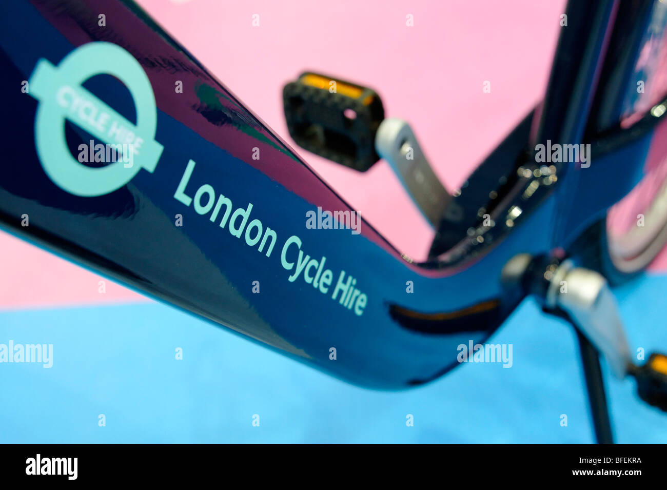 Tfl transport london hire bike hi-res stock photography and images - Alamy