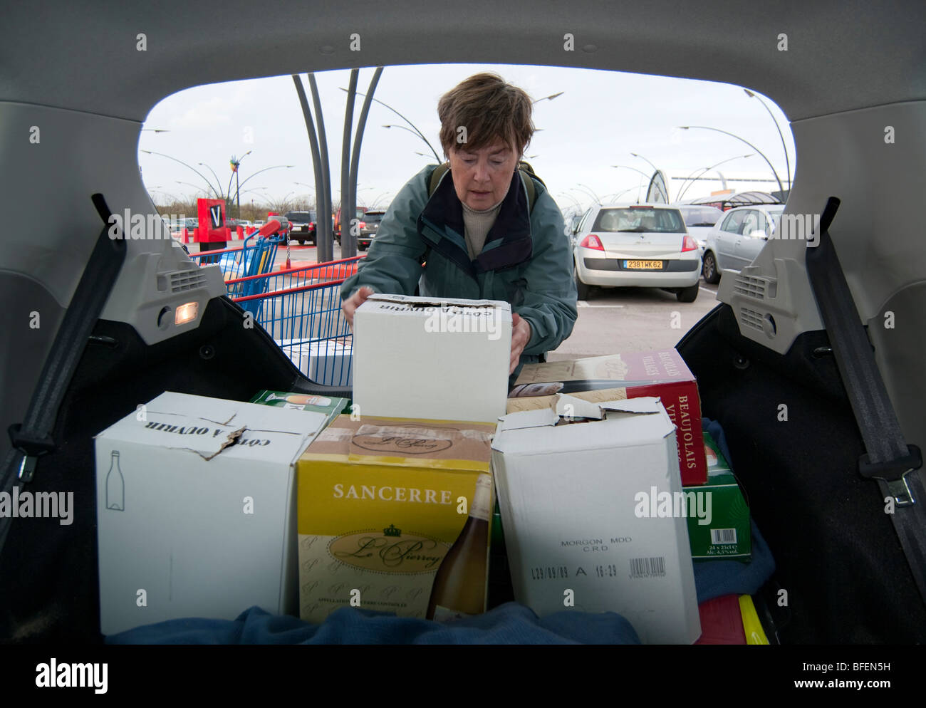 Booze cruise hi-res stock photography and images - Alamy