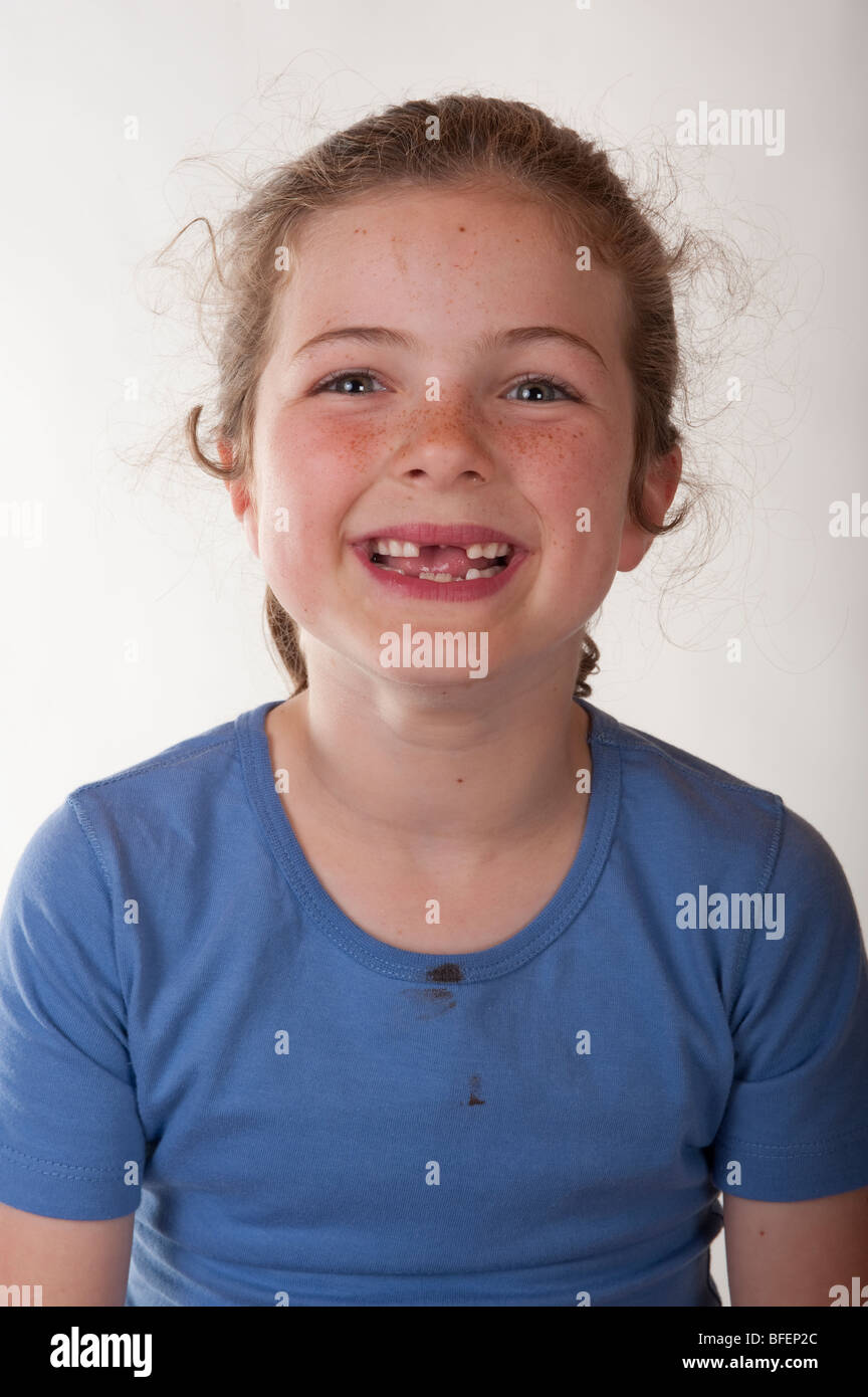 Missing my two front teeth hi-res stock photography and images - Alamy