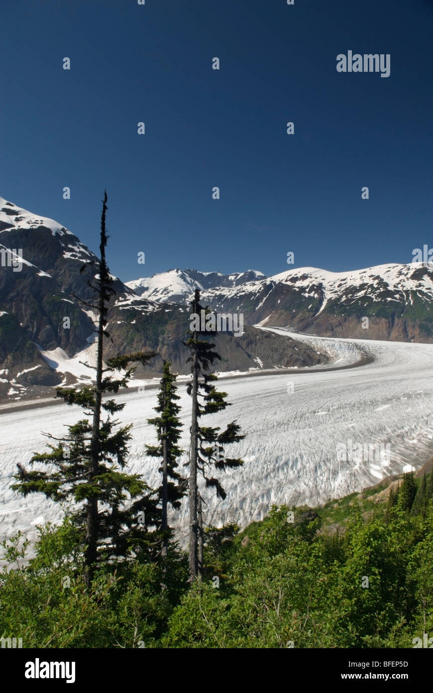 British landmarks in snow hi-res stock photography and images - Alamy