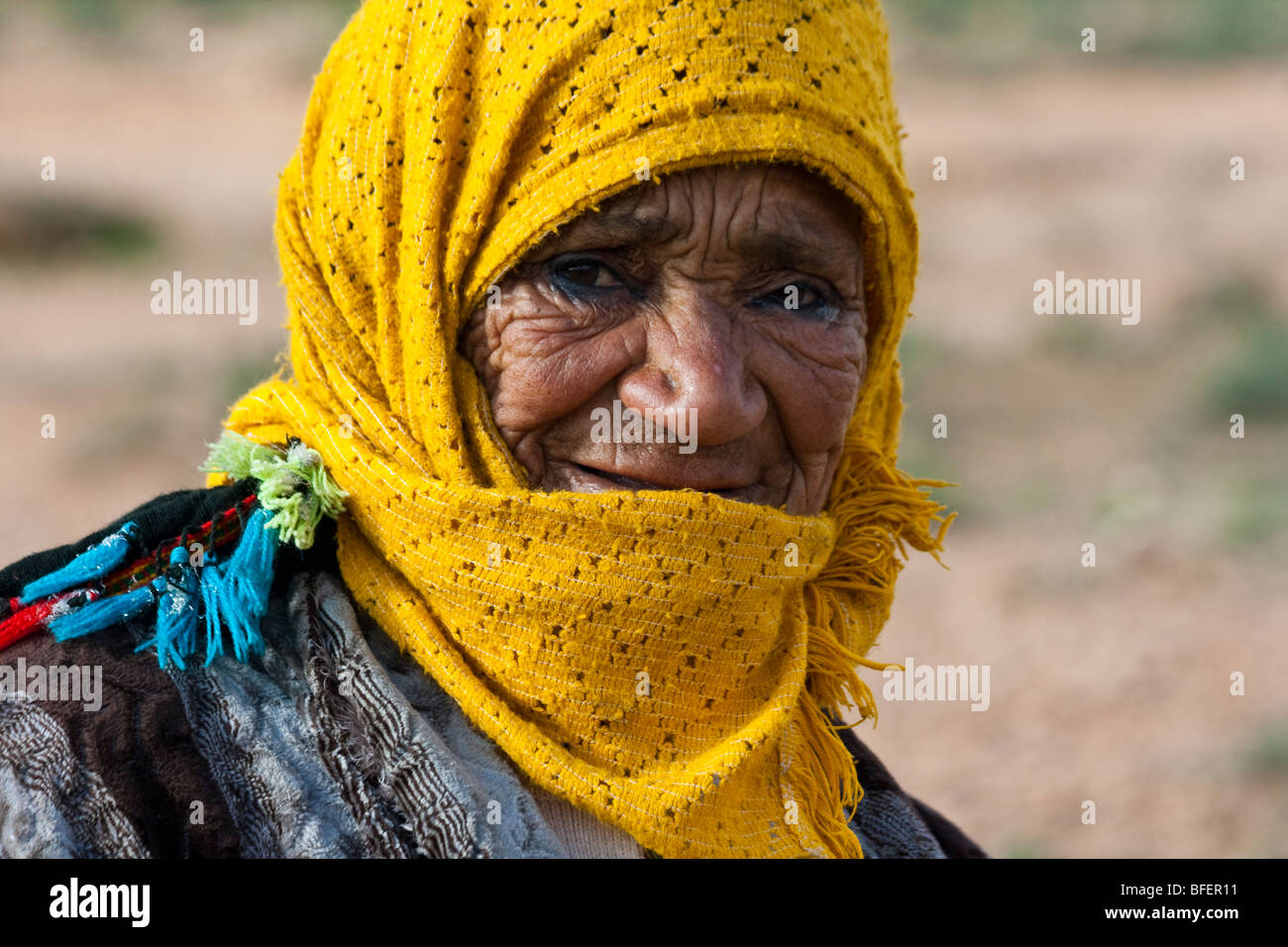 Portrait old moroccan woman hi-res stock photography and images - Alamy