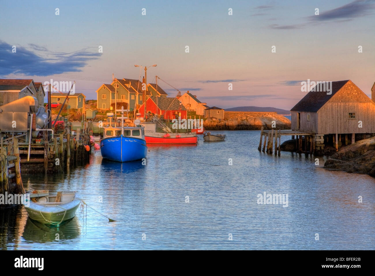 Over water fishing village hi-res stock photography and images - Alamy