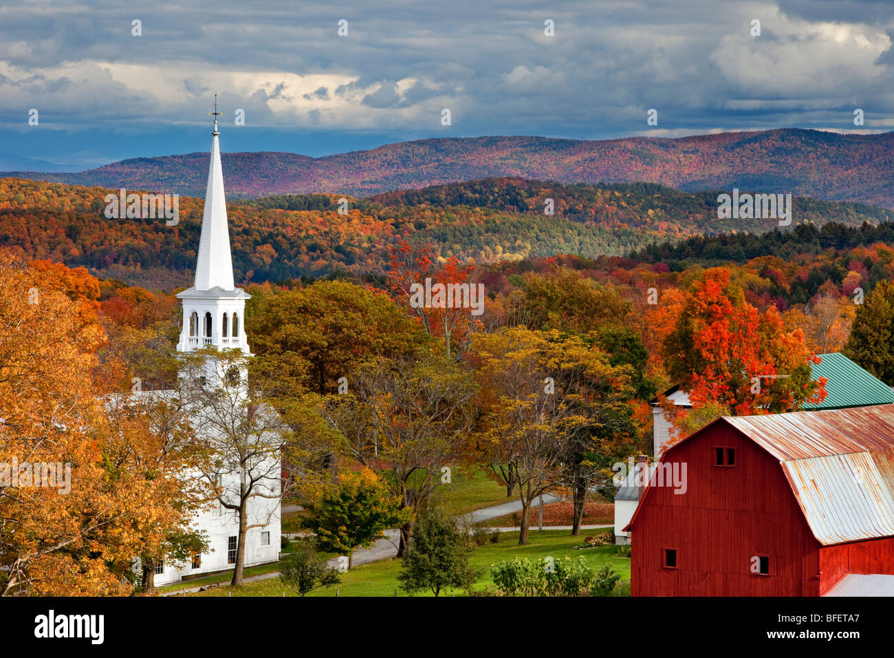 Fall foliage vermont white church hi-res stock photography and images ...