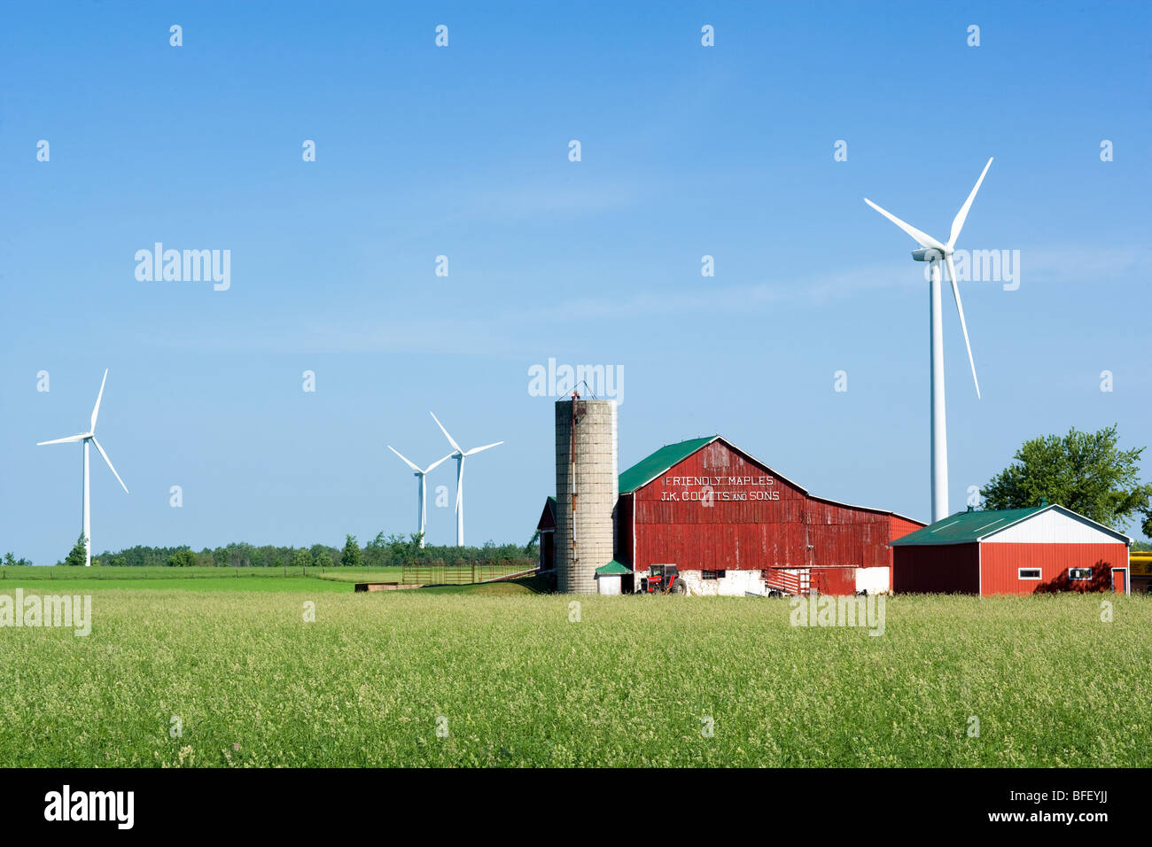 Wind power farm turbine turbines hi-res stock photography and images ...