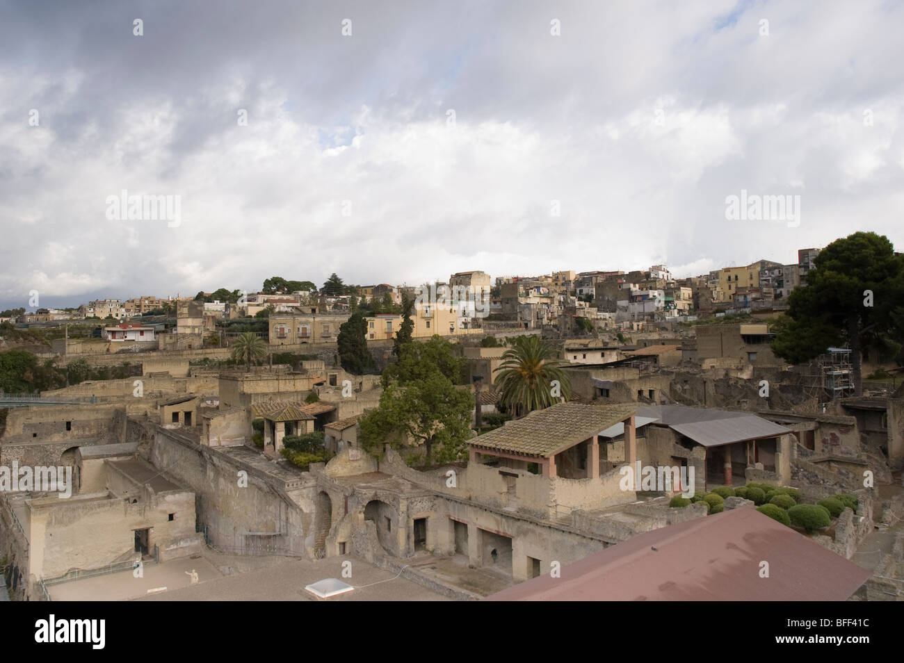 Pompeii herculaneum vesuvius hi-res stock photography and images - Alamy