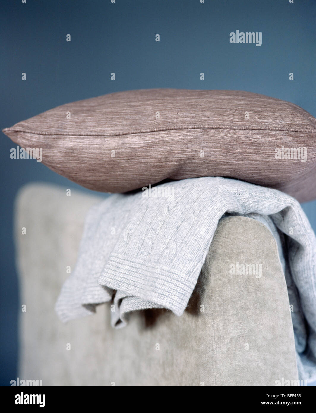 Grey wool throw hi-res stock photography and images - Alamy