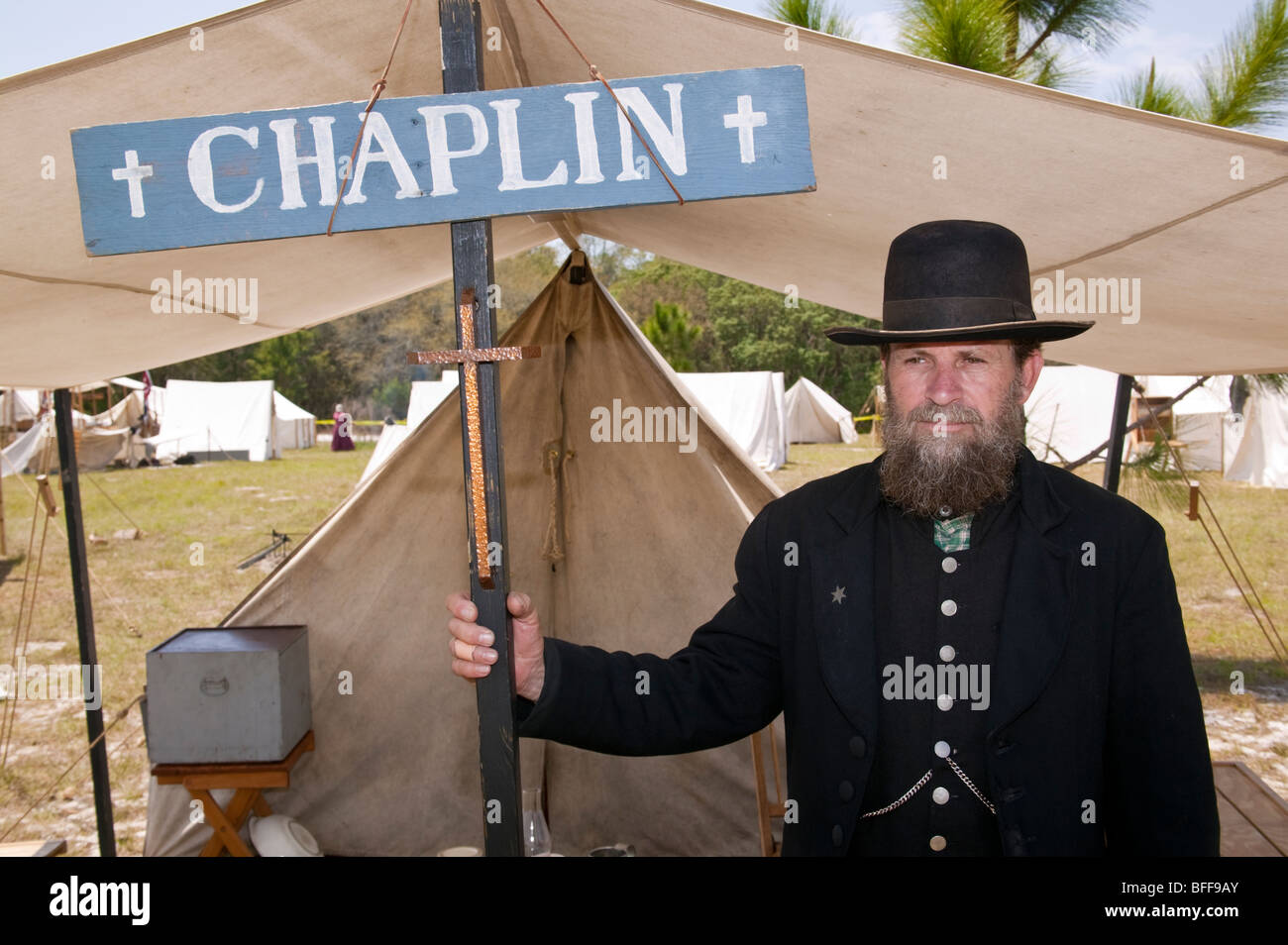 Man dressed as a civil war chaplain Stock Photo - Alamy
