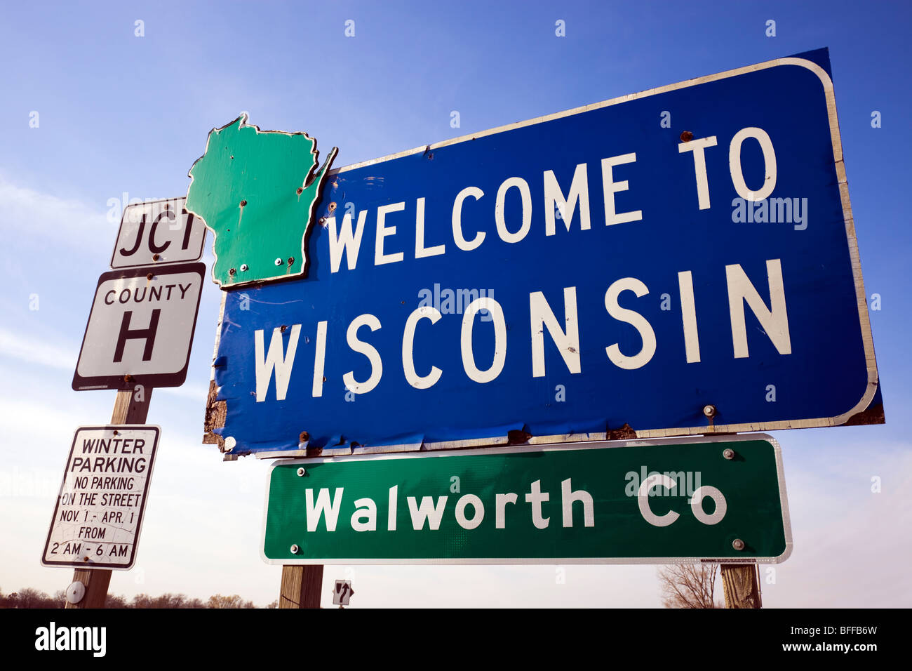 Walworth road sign hi-res stock photography and images - Alamy