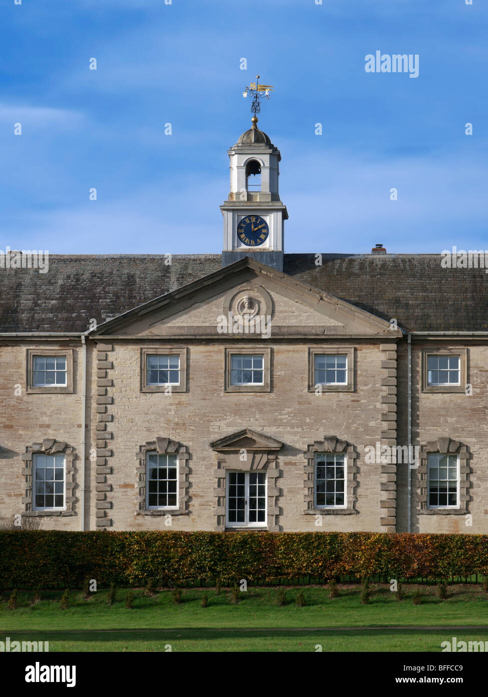 The exterior of a Stately Home Stock Photo - Alamy