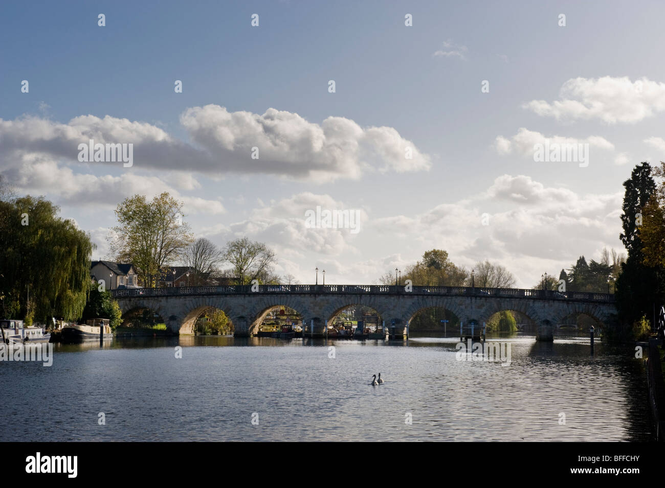 Maidenhead Bridge River Thames Stock Photo - Alamy