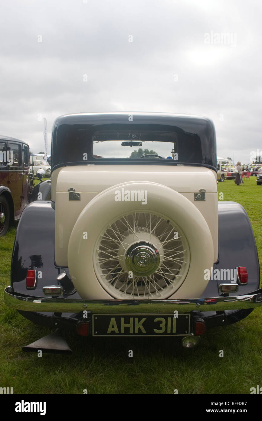 Singer car hi-res stock photography and images - Alamy