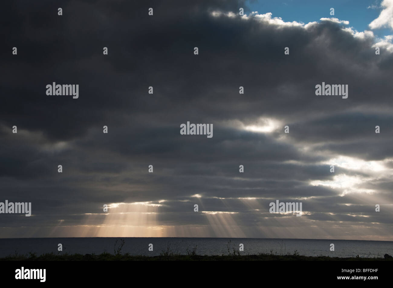 Sun Beams and storm clouds at Easter Island Stock Photo - Alamy