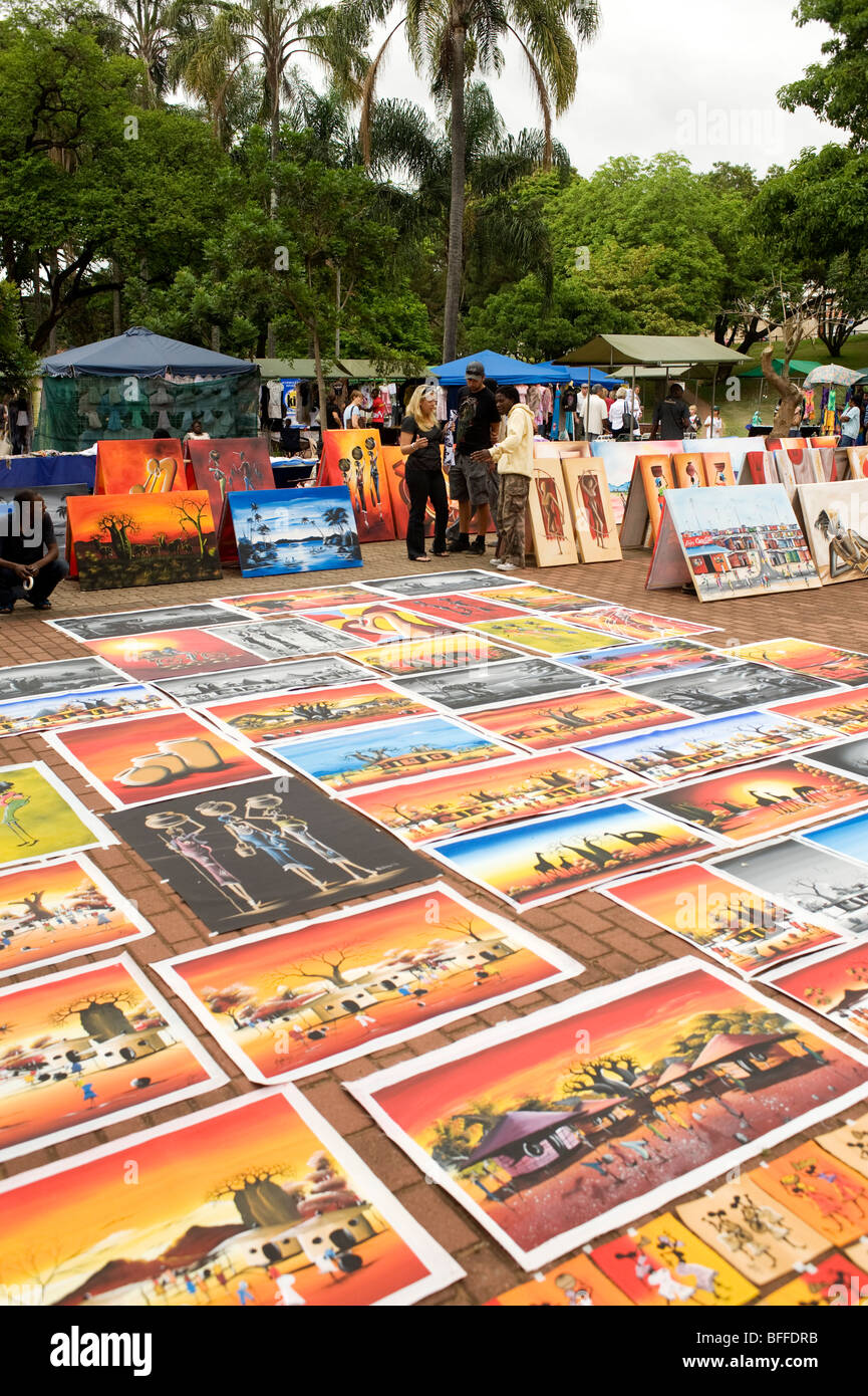 The african flea market hi-res stock photography and images - Alamy