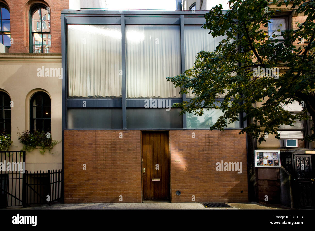 Rockefeller Guest House, International style 1949, by Philip Johnson ...