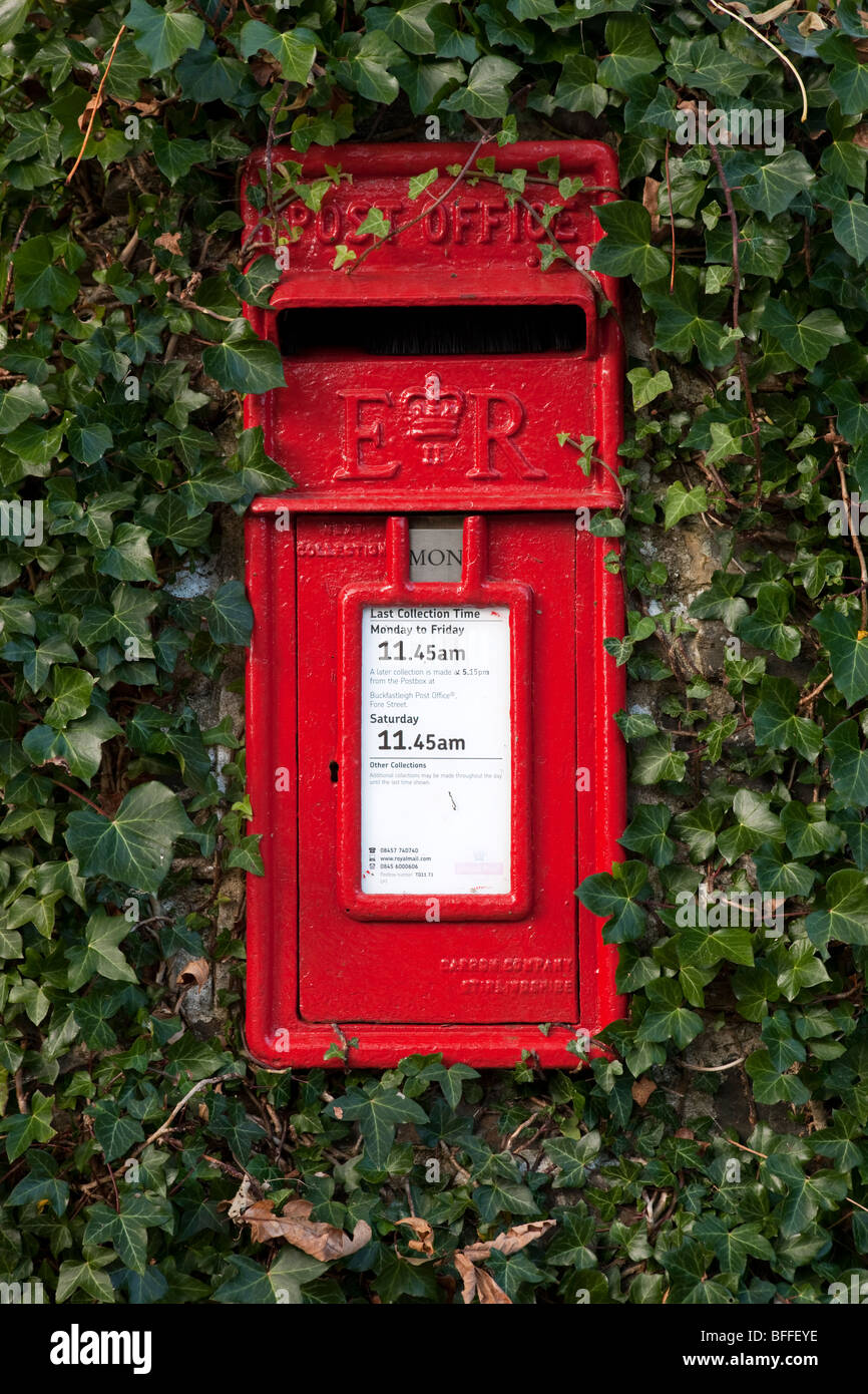 Postbox hi-res stock photography and images - Alamy