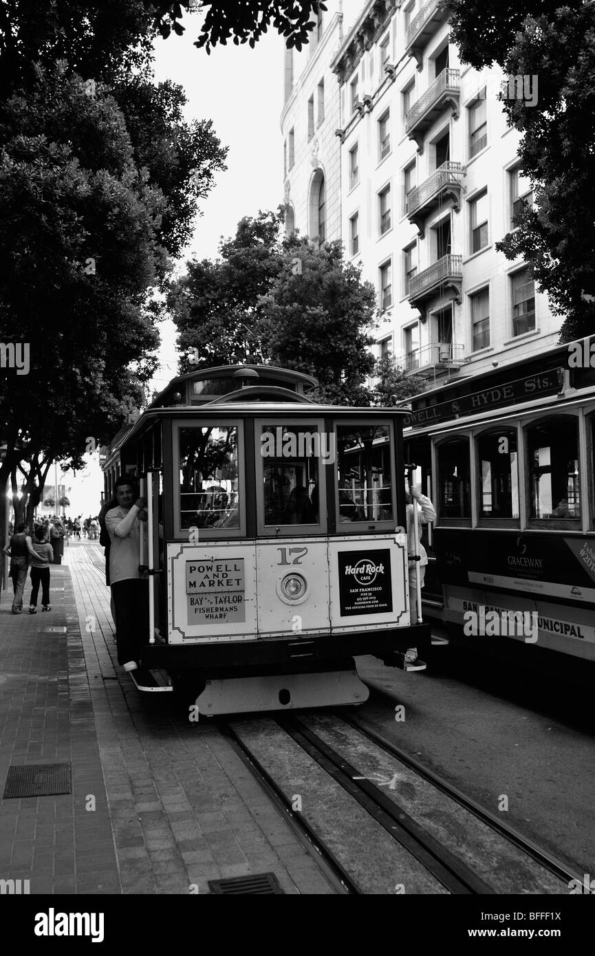 San francisco cable car Black and White Stock Photos & Images - Alamy