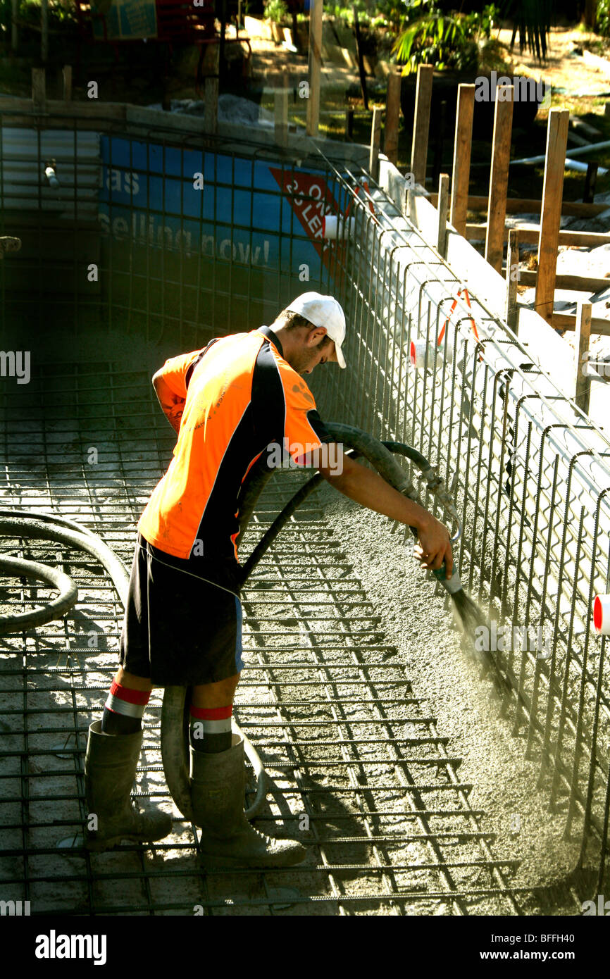 Swimming pool construction working hi-res stock photography and images ...