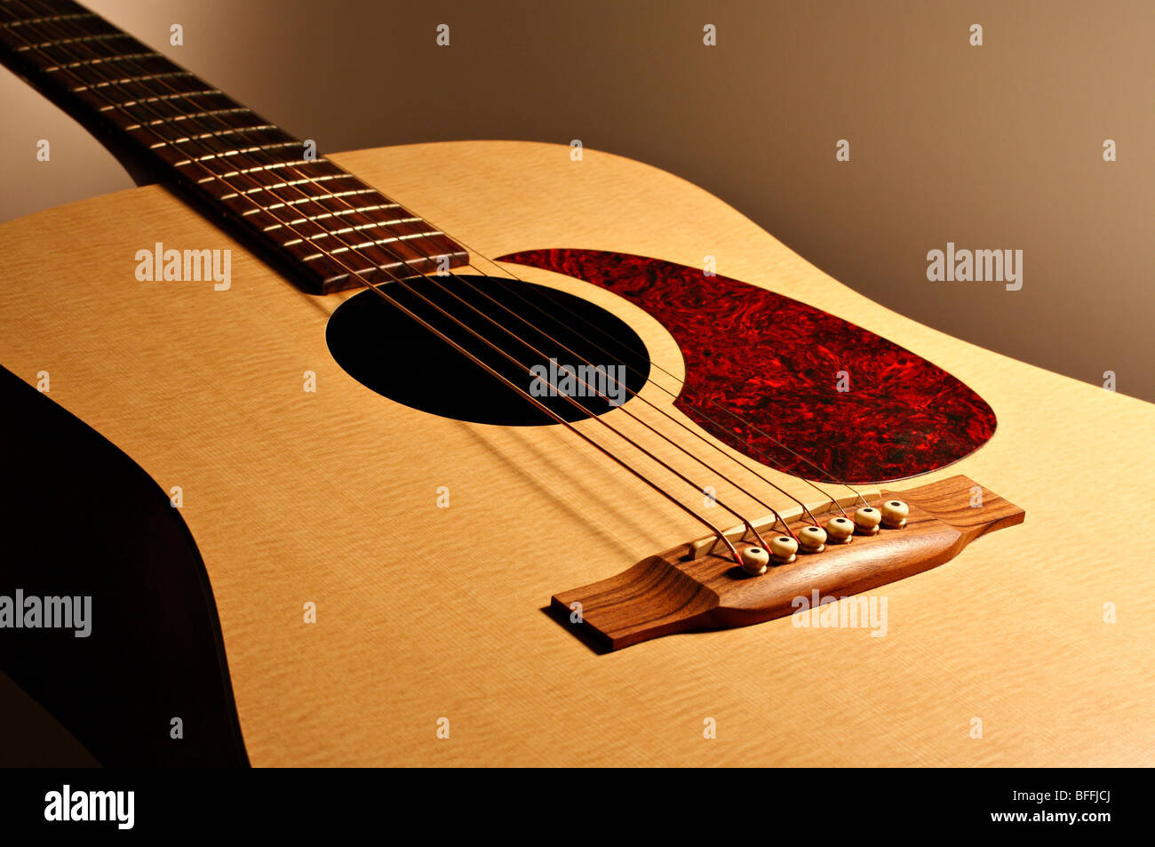 Martin guitar hi-res stock photography and images - Alamy