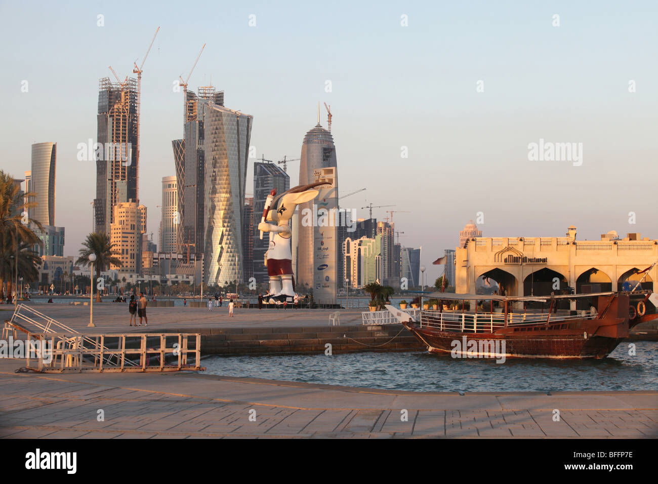Corniche doha hi-res stock photography and images - Alamy