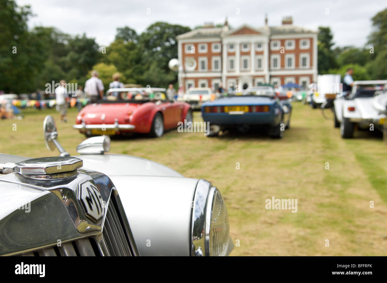 Classic car show lytham hall hi-res stock photography and images - Alamy
